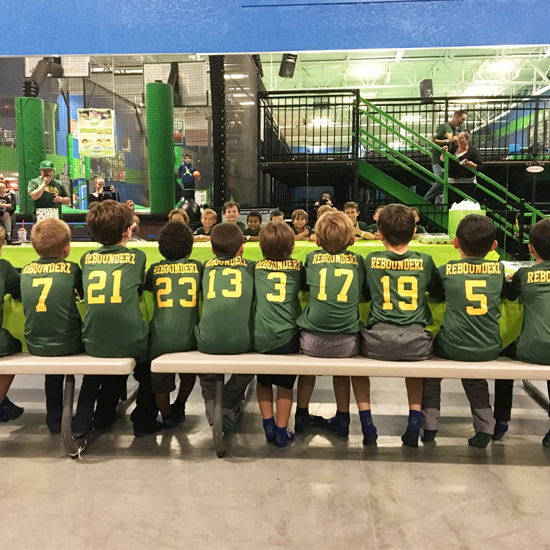 Birthday Parties at Rebounderz Rohnert Park | Rebounderz Family Fun Center